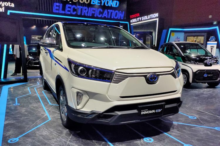 Toyota Innova Kenalkan Mobil Bertenaga Listrik, Ini Penampilannya