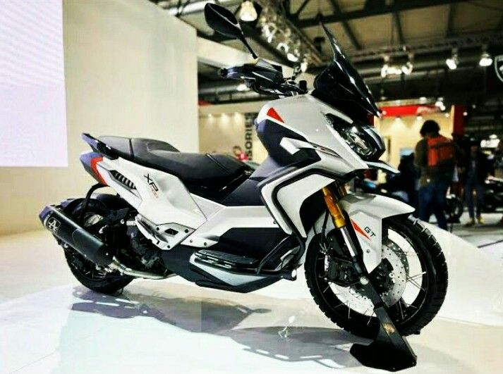 Tampil Keren dan Ganas, Inilah Motor Matic Xp 400