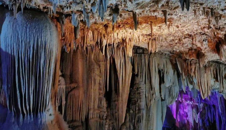 Goa Gong Pacitan: Keindahan Tersembunyi di Jawa Timur - IniSumedang.Com