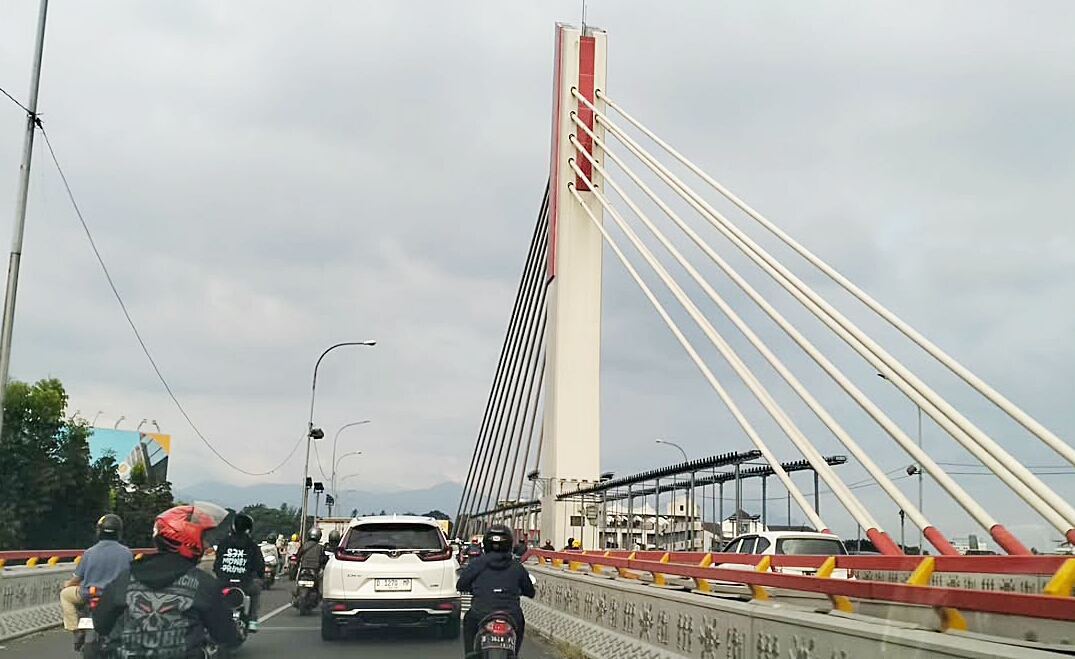 Flyover Pasupati Berpotensi Jadi Titik Perayaan Malam Tahun Baru - Sumber : inisumedang.com ...